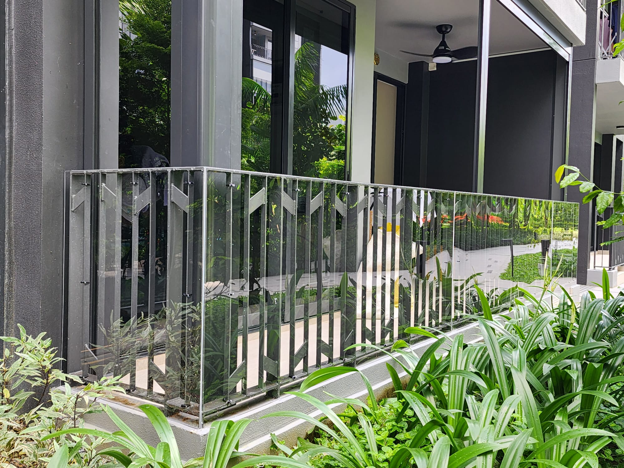 JLCS – Singapore's Leading Acrylic Specialist